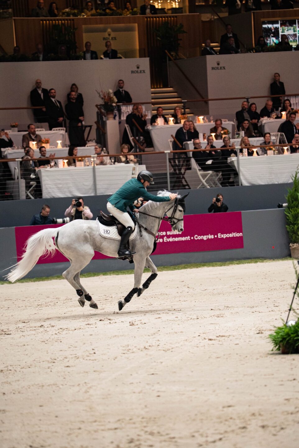 Donald Whitaker conquista il Trophée de Genève | HorseShowJumping.tv